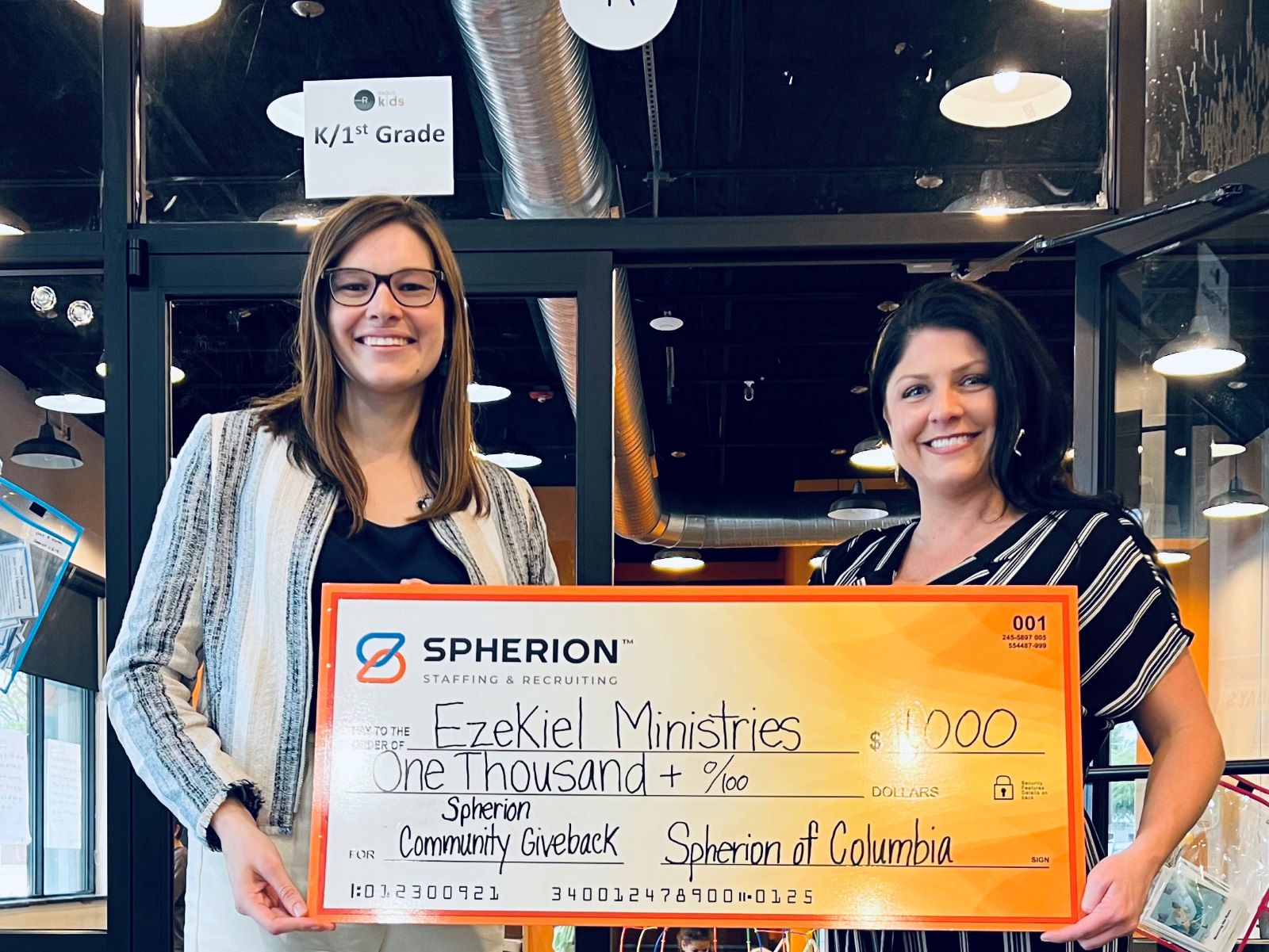 Spherion Columbia Gives Back | Spherion